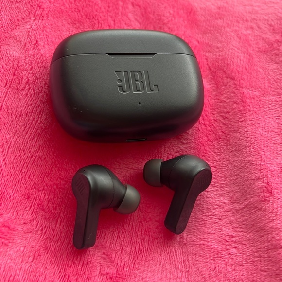 JBL | Headphones | Jbl Head Phones Or Ear Pods | Poshmark